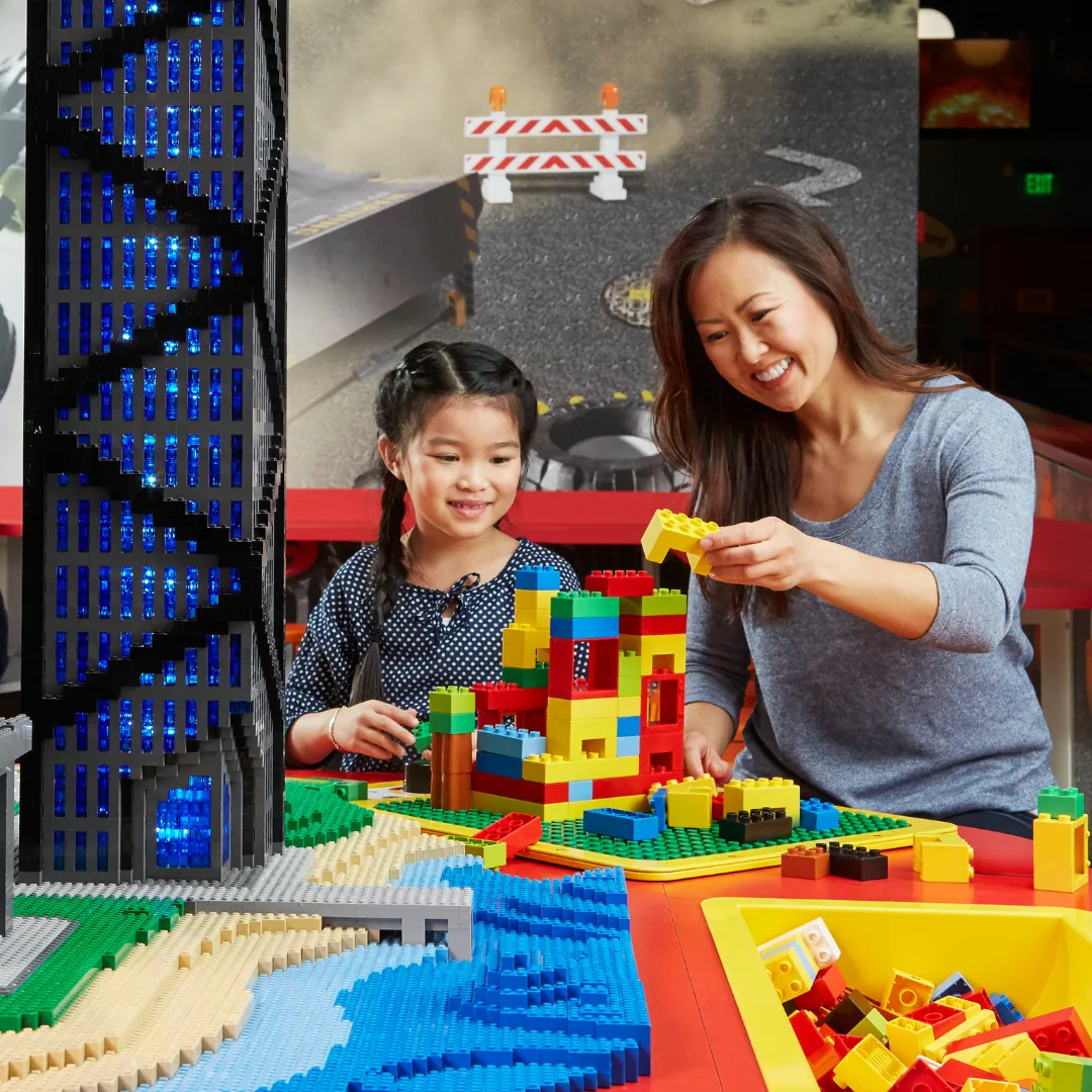 The Ultimate Indoor Playground for Kids | LEGOLAND Discovery Centre ...